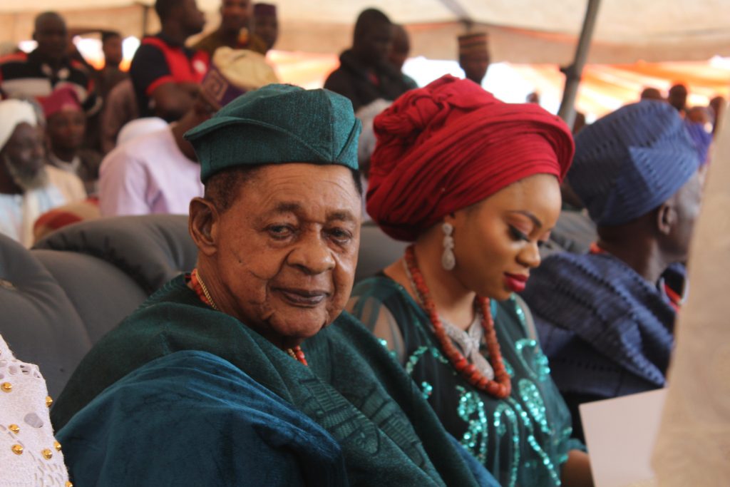 Celebrating Duality At The World Twins Festival, Igbo-Ora » Culture ...